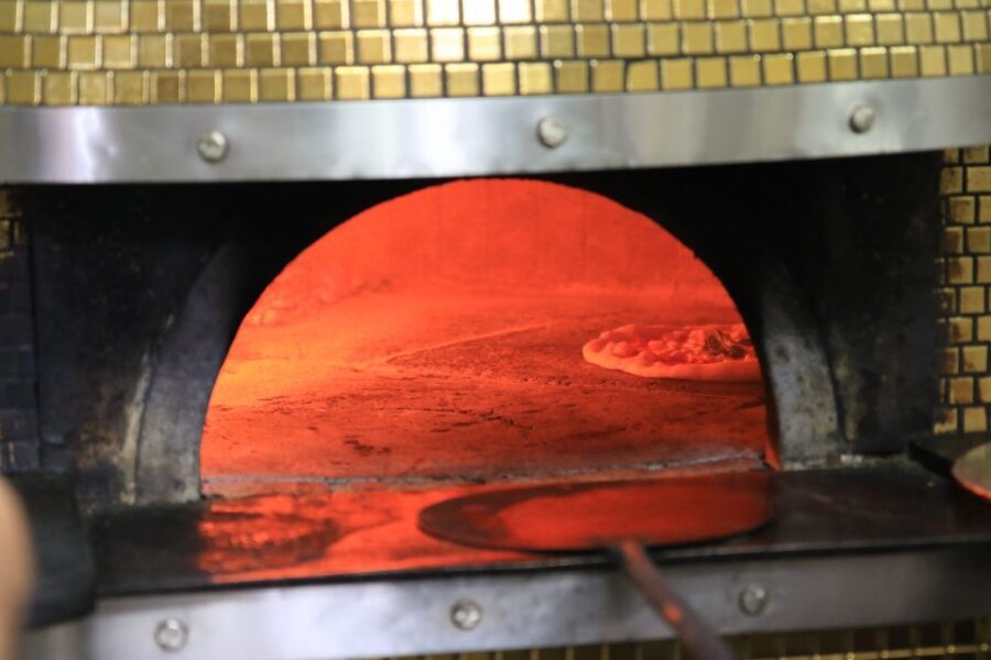 Authentic Neapolitan Pizza Lesson