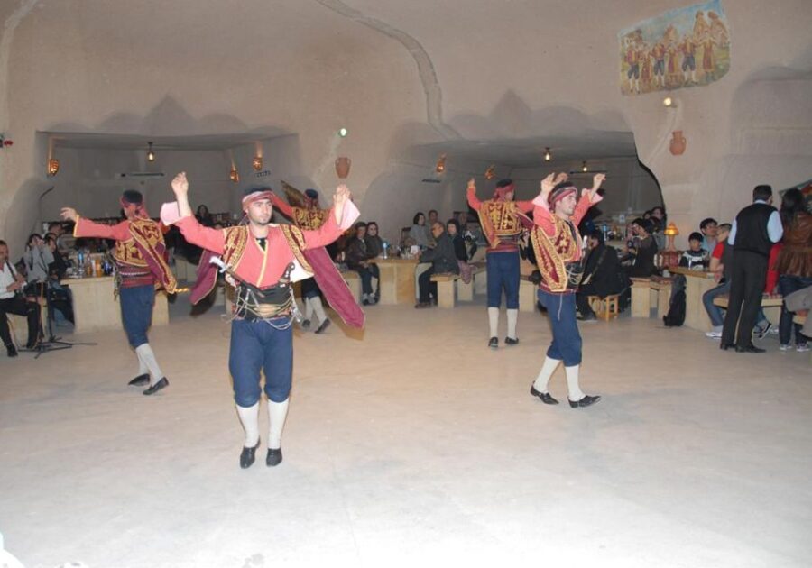 Avanos: Turkish Music and Dance Show with Dinner & Drinks