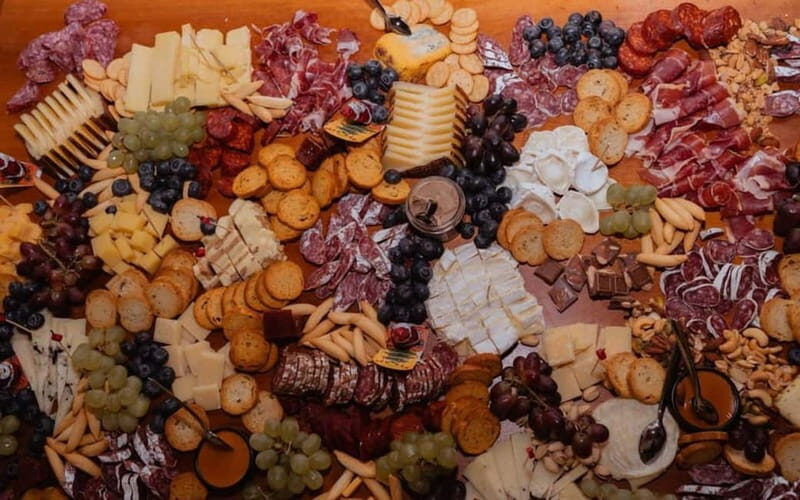 Barcelona: Charcuterie, Swim & Party Boat
