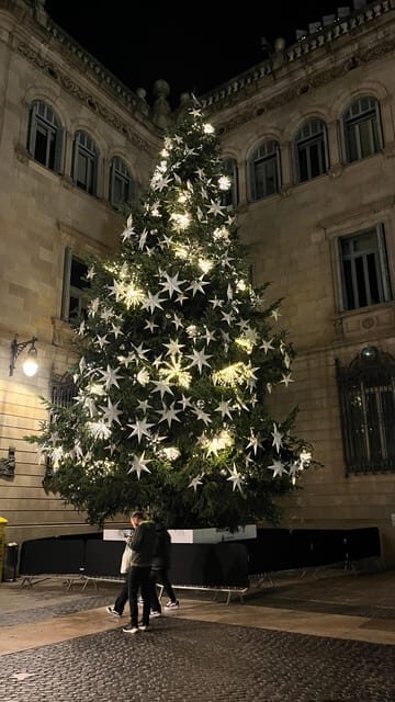 Barcelona: Christmas Lights and Markets Bike Tour