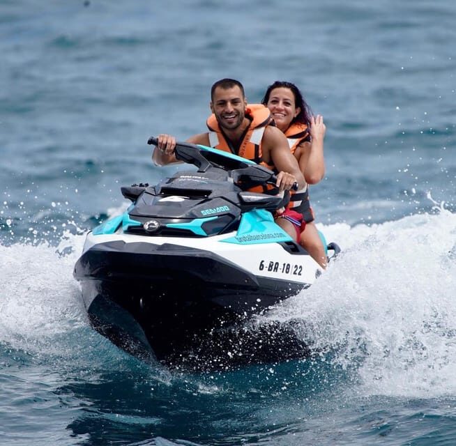 Barcelona: Rent a Jetski and speed through the ocean