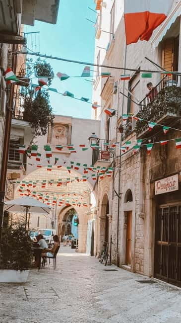 Bari: Private or Group 2-hour Walking Tour