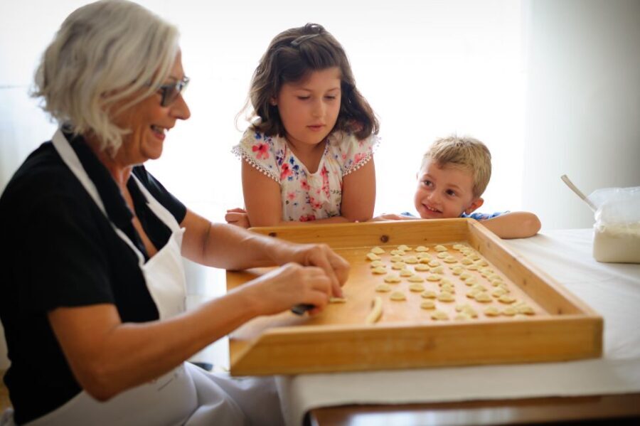 Bari: Private Pasta-Making Class at a Local's Home