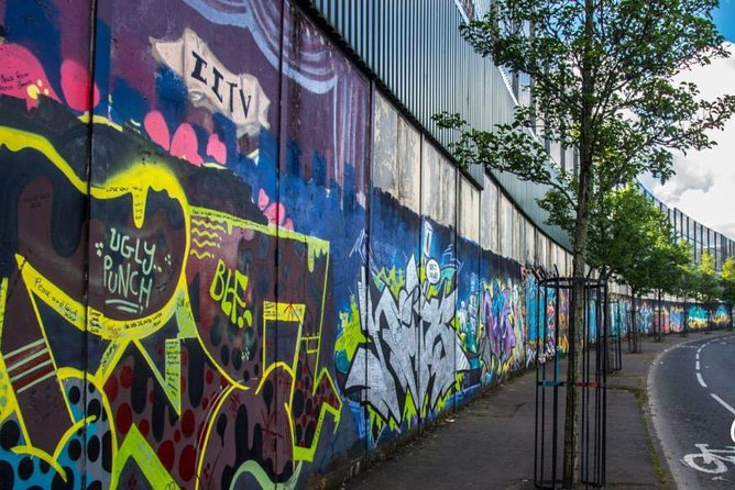 Belfast Political & Murals Tour - Belfast Political & Murals Tour: A Deep Dive into the City’s Troubled Past