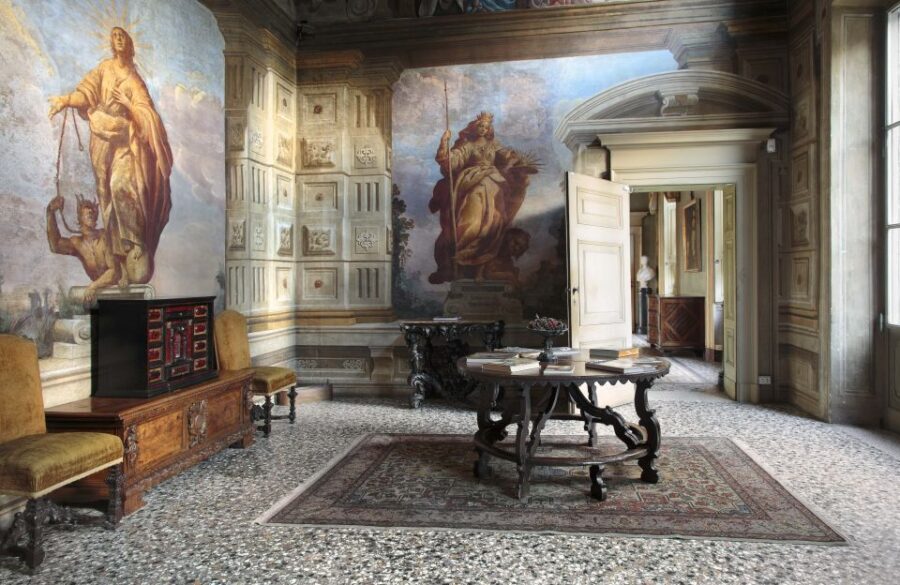 Bergamo: Palazzo Moroni Entry Ticket