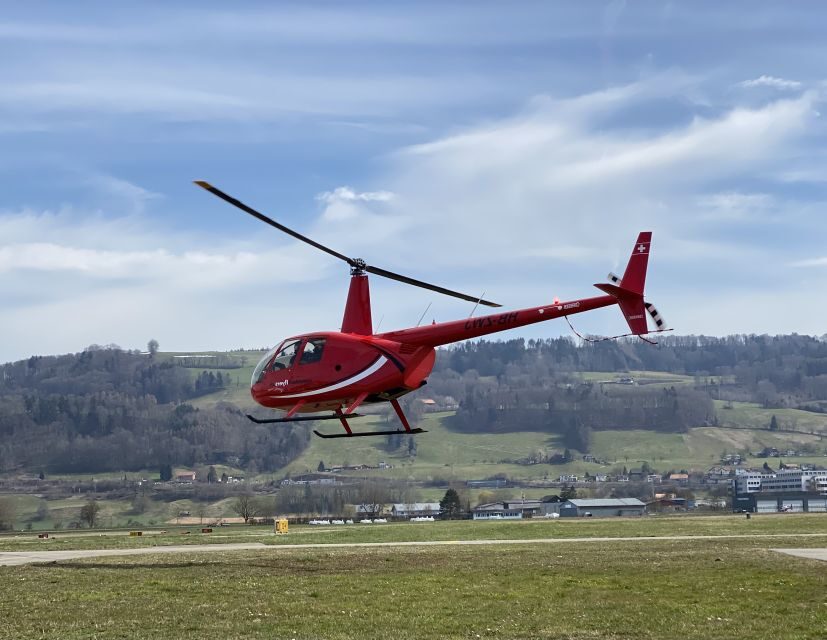 Bern: Private 54-Min Lakeland Helicopter Tour-up to 3 People