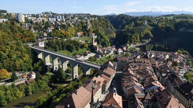 Best of Fribourg: Private Walking Tour with a Local