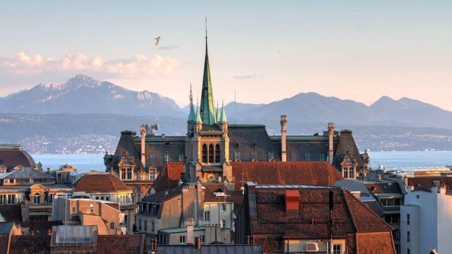 Best of Lausanne: Private Walking Tour with a Local