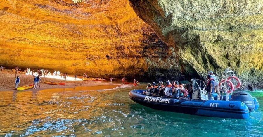Boat Cruise to Algar de Benagil from Lagos