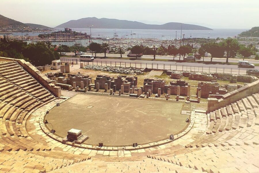 Bodrum City Tour : Lunch Guide Entry fees included