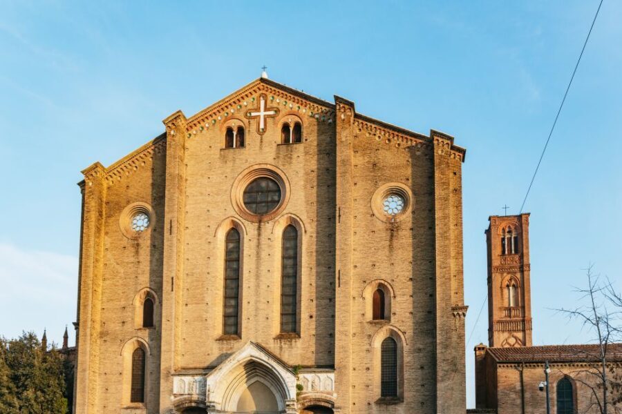 Bologna: City Center Walking Tour