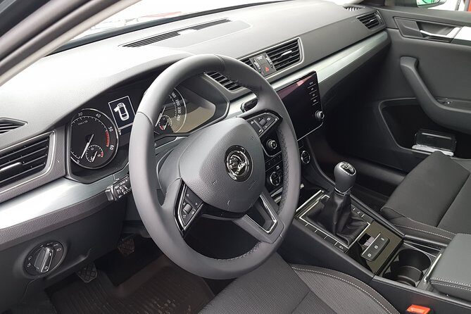Brasov to Bucharest - Private Guided Transfer - Car and Driver