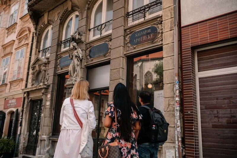 Bratislava: Private Walking Tour with Optional Beer Tasting