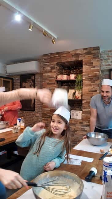 Bruges: 1.5-Hour Waffle Workshop