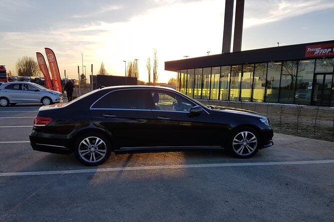 Brussels Airport Transfer (BRU)  to or from Brussels (Sedan)
