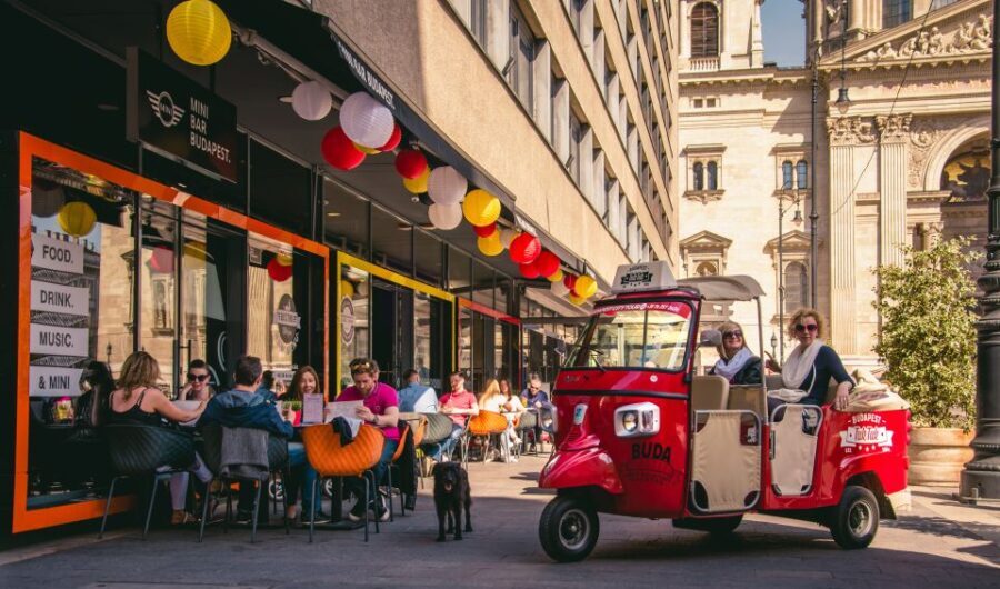 Budapest: 2-Hour Private TukTuk Tour