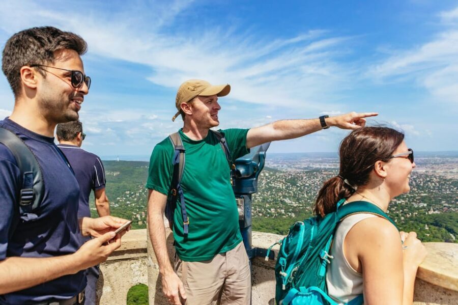 Budapest: Buda Hills Guided Hiking Tour with Optional Lunch
