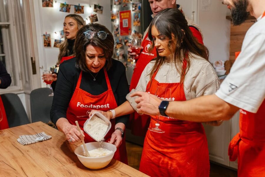 Budapest: Hungarian Cooking Class and Market Walk