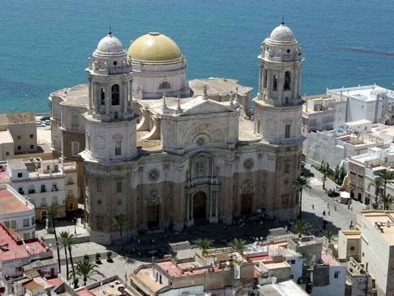 Cadiz: Enigmas City Tour