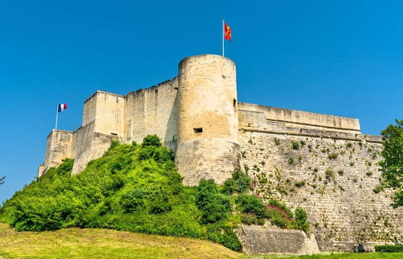 Caen: Express Walk with a Local in 60 minutes