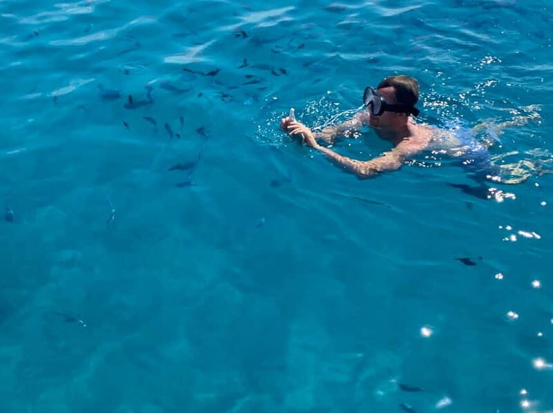 Cagliari: Private Boat Tour with Snorkeling & Beer