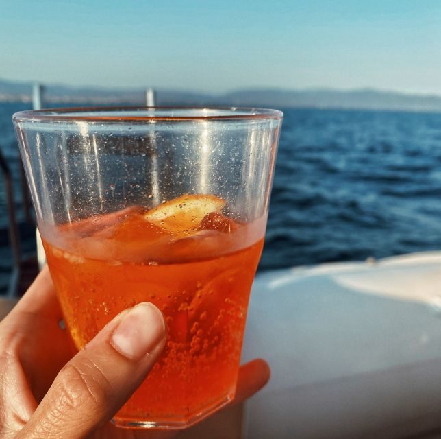 Cagliari: Sunset Boat Tour with Aperitif and Prosecco