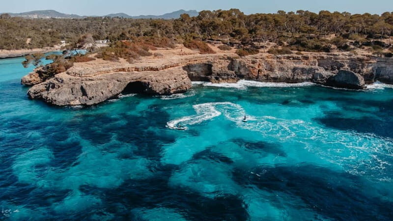 Cala d'Or | Jet Ski Tour 30 min along southeast coast.