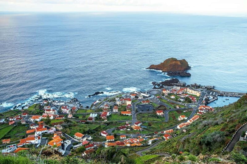 Câmara de Lobos, Pico da Torre, and Porto Moniz Tour