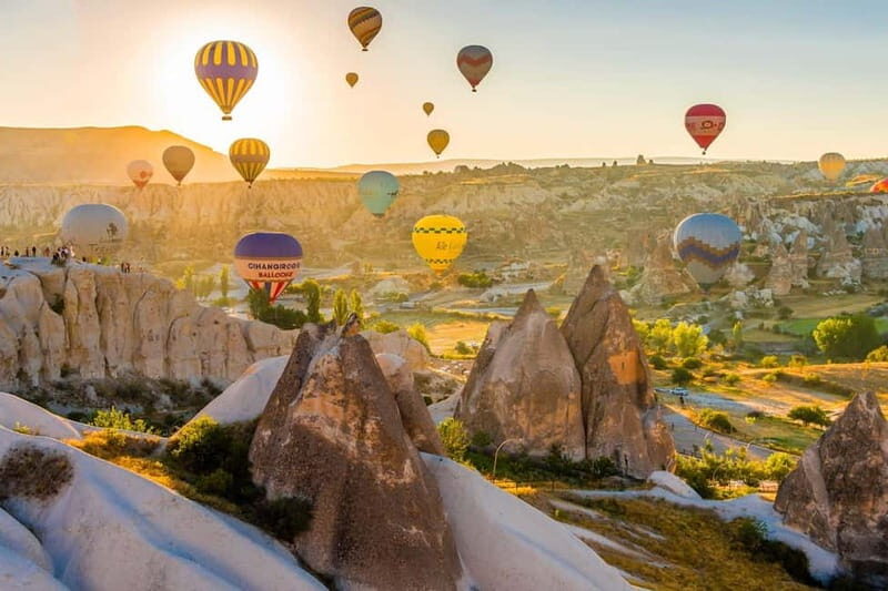Cappadocia: Sunrise Fairy Chimneys Hot Air Balloon Watching