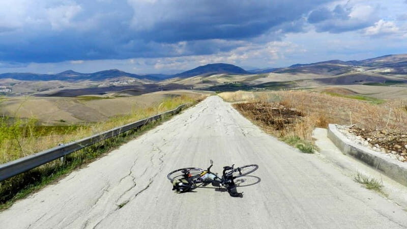 Castellammare del Golfo: E-Bike Tour to Segesta Temple