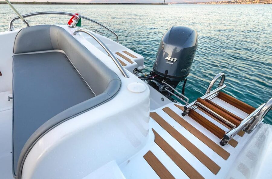 Castellammare del Golfo: Rent a Boat Without a Skipper