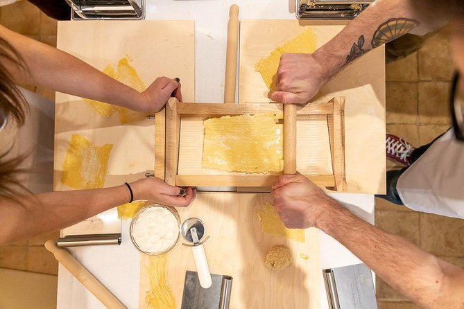 Cesarine: Home Cooking Class & Meal with a Local in Varenna - Key Points