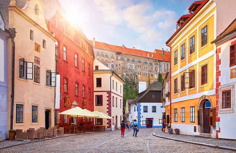 Cesky Krumlov: Private 2-Hour City Walking Tour - Practical Details for Travelers
