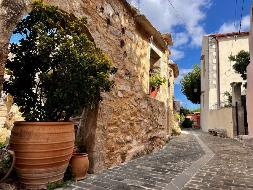 Chania: 7 Villages of Apokoronas Tour with Lunch
