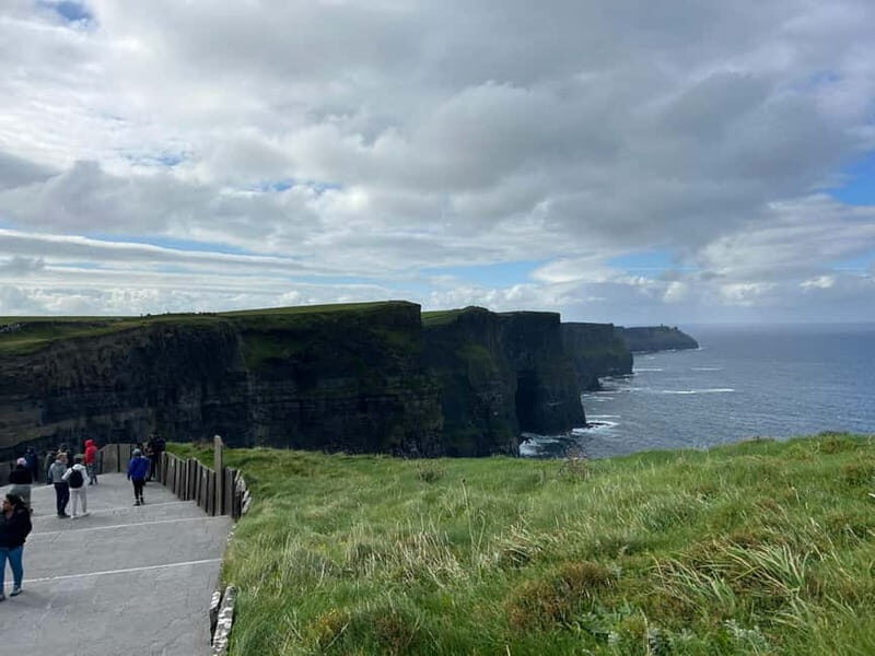 Cliffs of Moher: Chauffeur-Driven Day Tour from Dublin