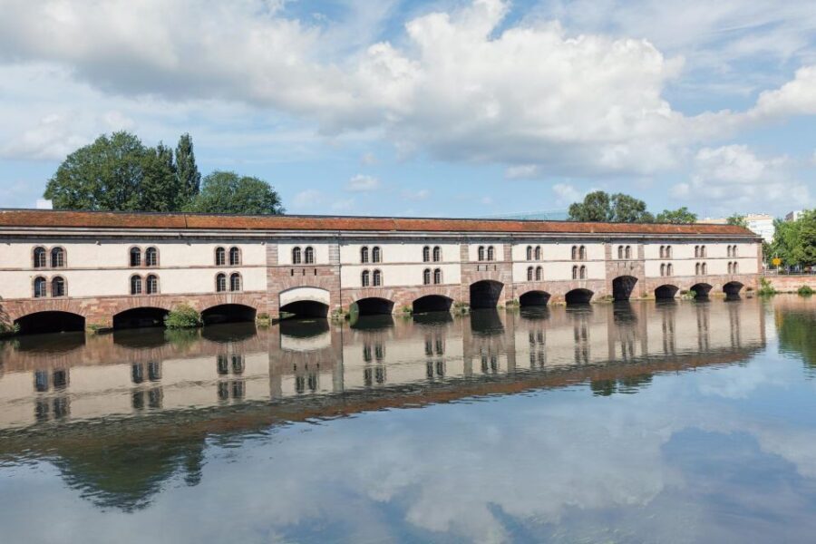 Colmar: Express Walk with a Local in 60 minutes