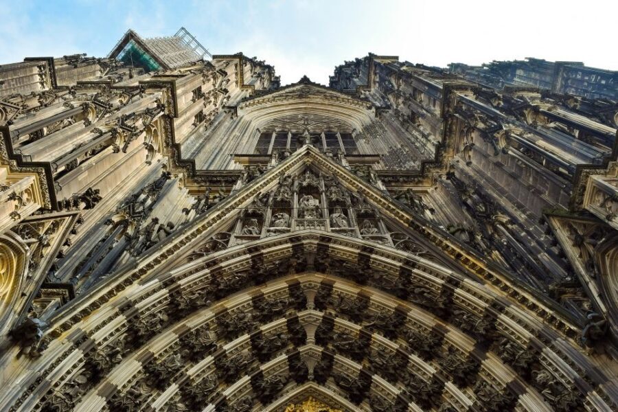 Cologne: Old Town Highlights Walking Tour