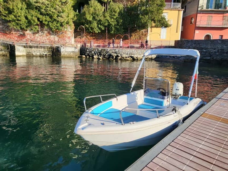 Como: 40 HP Self Drive Boat without License