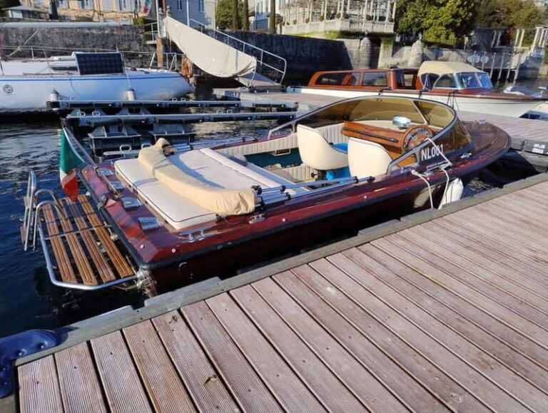 Como: Wooden Boat Private Tour with Sun Cover and Skipper - Key Points