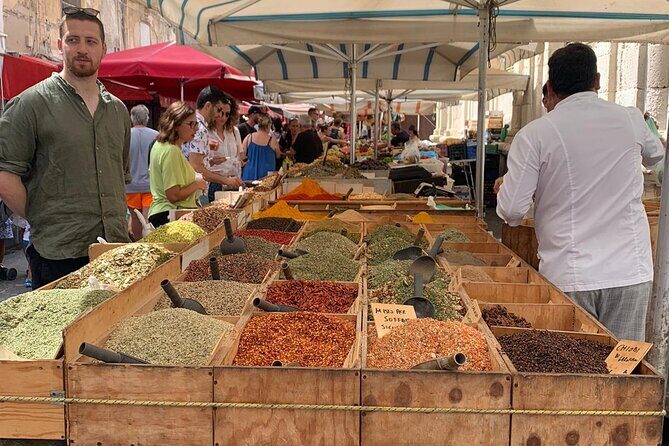 Cooking Class and Shopping at Ortigia Market and lunch