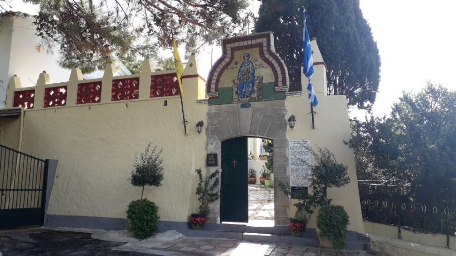 Corfu: Sightseeing tour in Corfu, small group