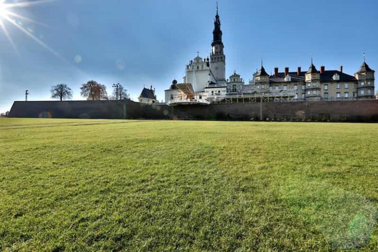 Czestochowa from Krakow: The Black Madonna Day Tour - What the Reviews Say