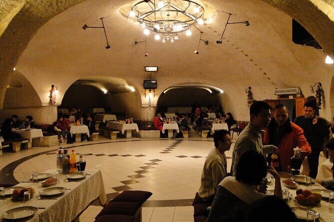 Dinner with traditional dance shows in cave restaurants