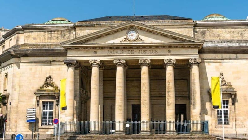 Discover Caen like never before: guided tours combining history and secrets!