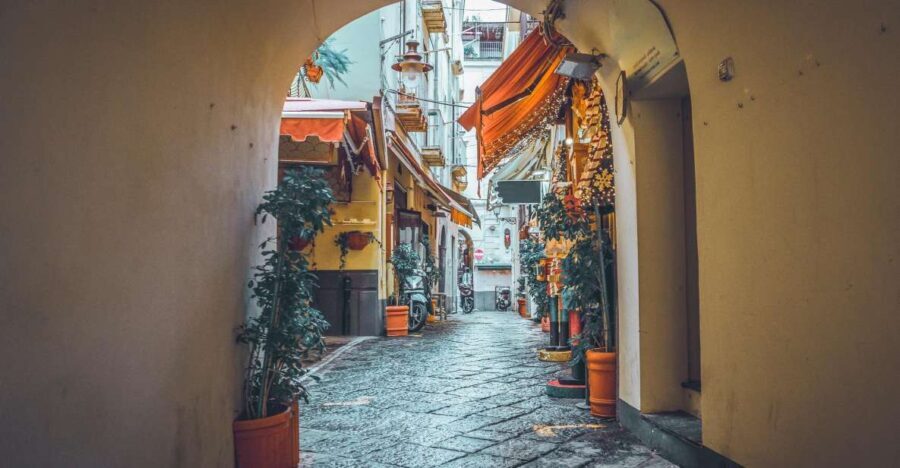 Discover Sorrento: A Family Walking Tour of City Charms