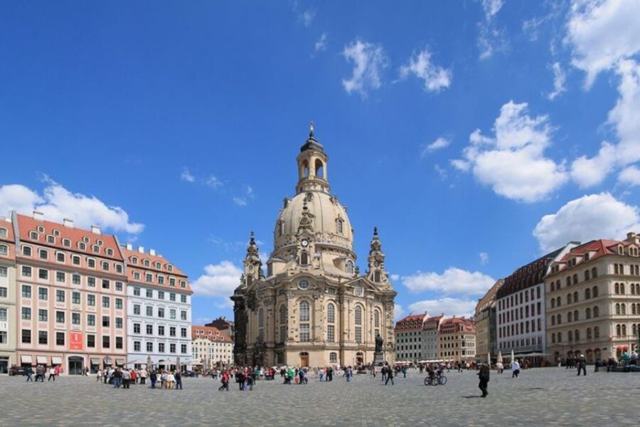 Dresden: Guided City Tour by Bike