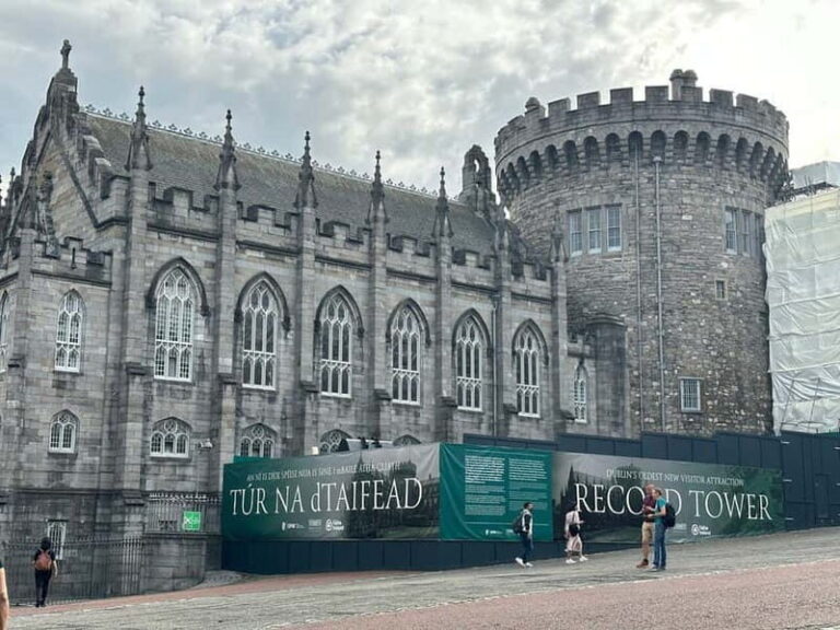 Dublin: Voyagers Private Luxury City Tour with Driver-Guide - Practical Details and Value