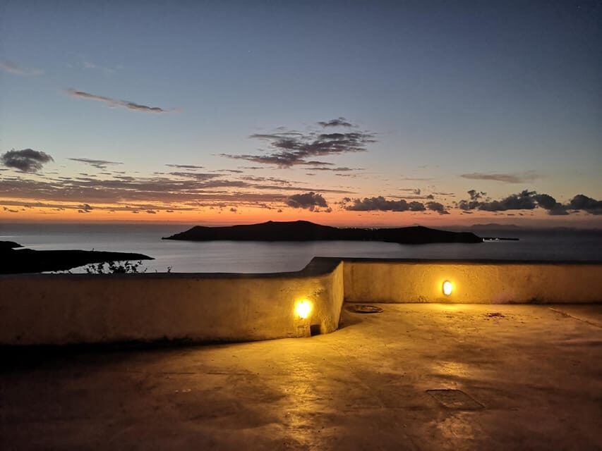 Easy Walks in Santorini Private Half Day Tour