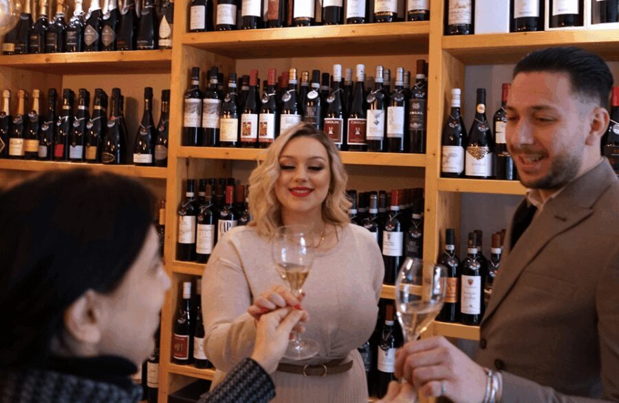 Easy Wine Tasting in Genoa City Center