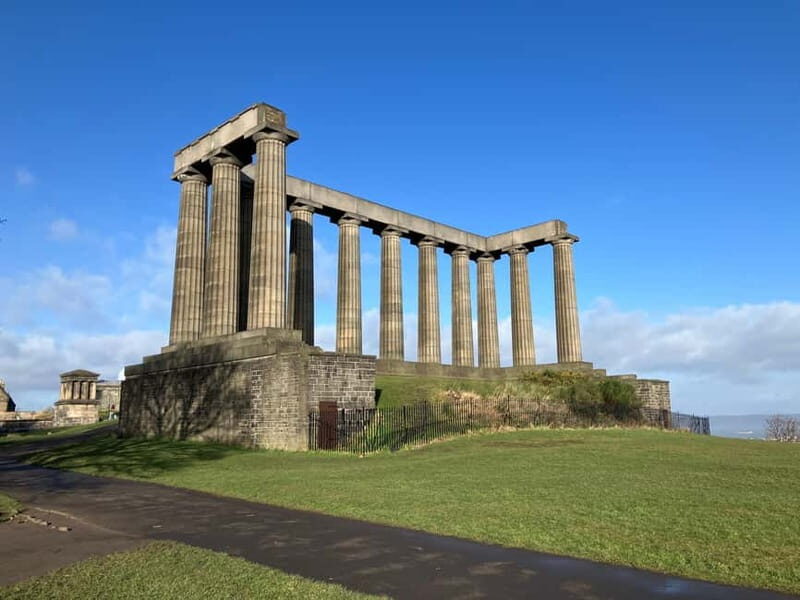 Edinburgh: Calton Hill & Arthur's Seat Hike